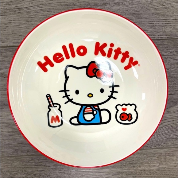 Hello Kitty | Dining | New Cute Hello Kitty Ceramic Bowl By Sanrio ...